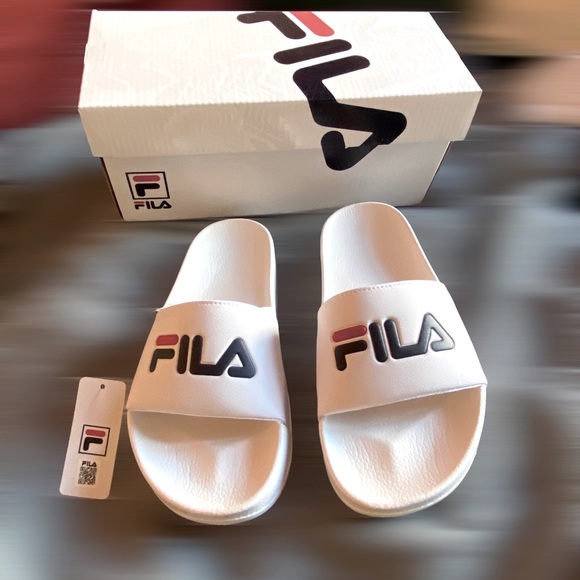 Fila | Shoes | Last One Brand New In Box Fila Drifter Womens White ...